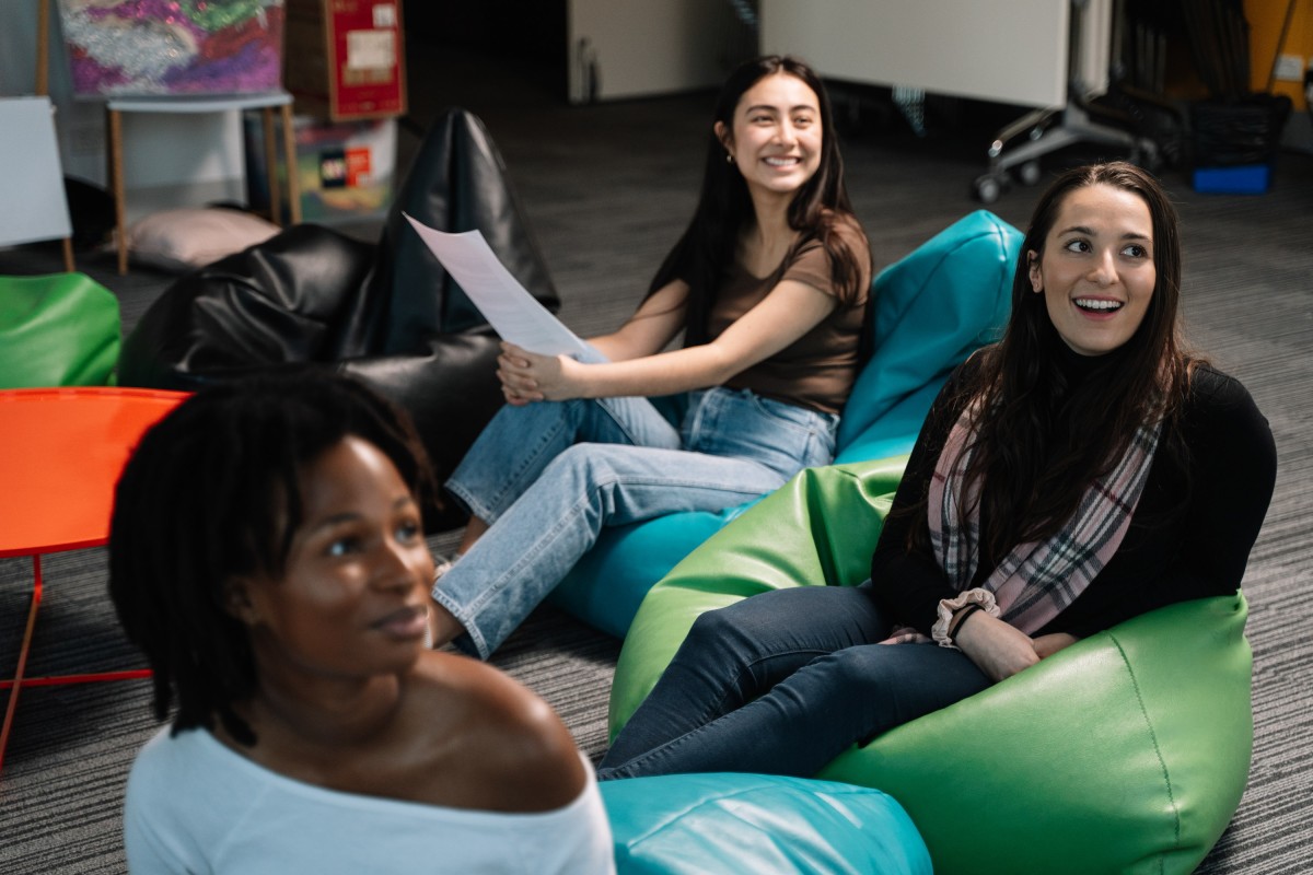 group chats led by professionals | headspace